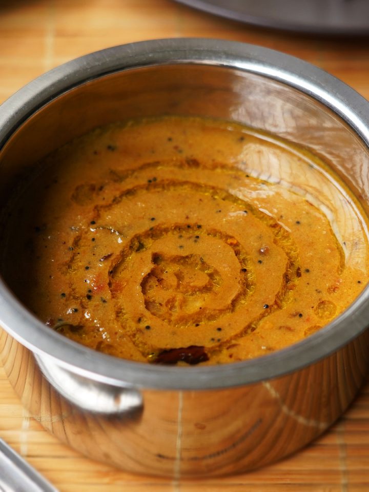 Kara kuzhambu recipe | Kara kulambu - Raks Kitchen