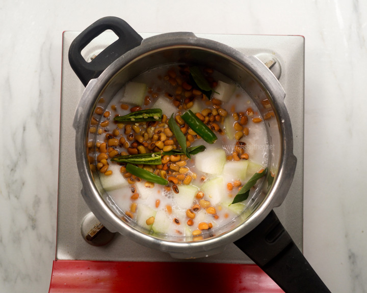 Olan Recipe - Raks Kitchen